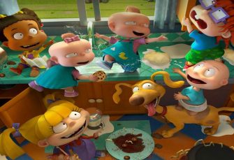 Rugrats: Betty DeLeville, mãe de Phil e Lil, é lesbica em reboot